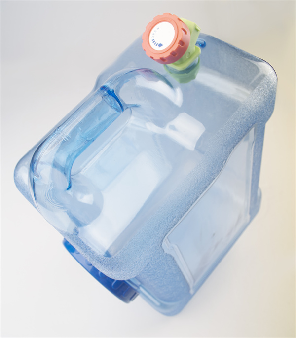 Portable 12L PC Bottle with Handle And Tap from China manufacturer ...